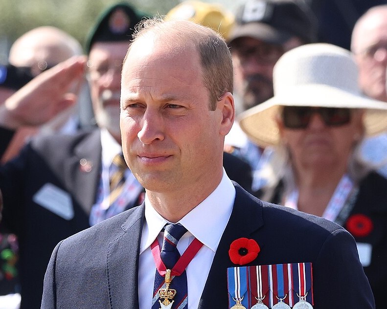 Revealed: Prince William's annual salary, in new royal report - Left ...