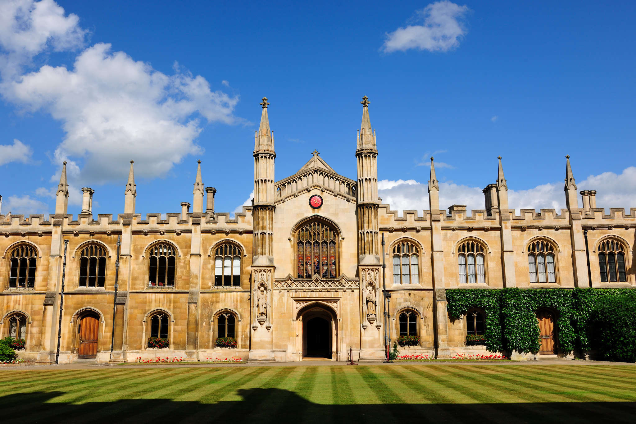 UK universities poised to gain from Trump presidency - Left Foot ...