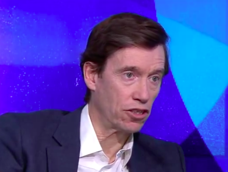 Rory Stewart takes apart far-right thug Tommy Robinson - Left Foot ...